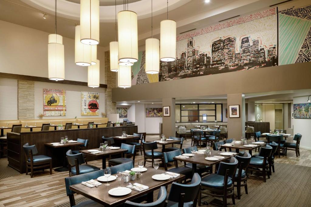 Doubletree by Hilton Los Angeles Downtown, Los Angeles (updated prices ...