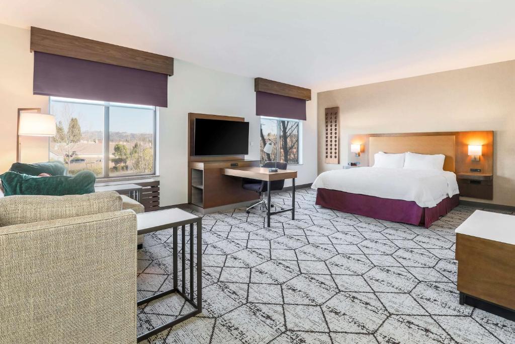 Hampton Inn & Suites Windsor-Sonoma Wine Country, Windsor (updated ...