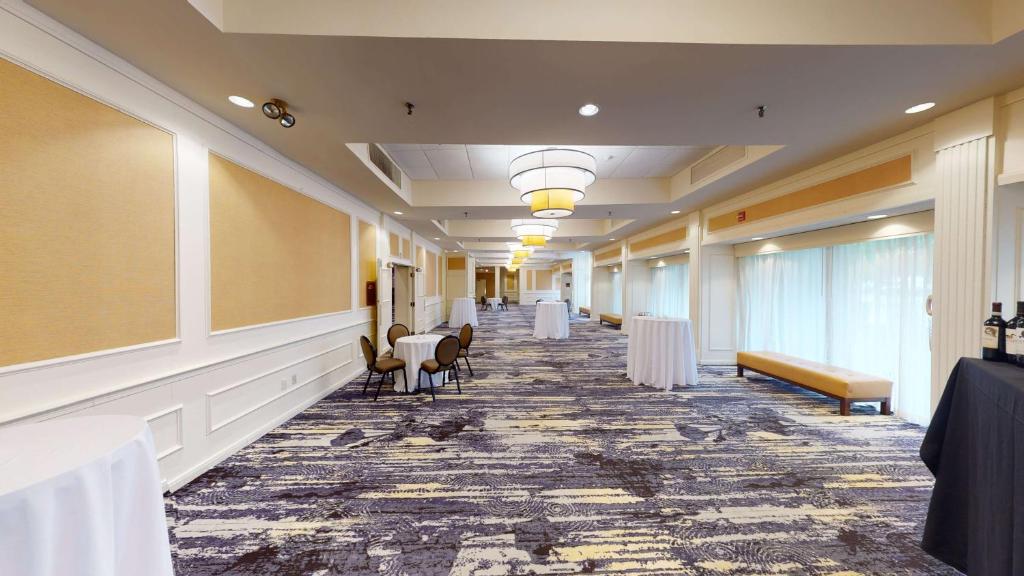 DoubleTree Boston North Shore Danvers, Danvers (updated prices 2025)