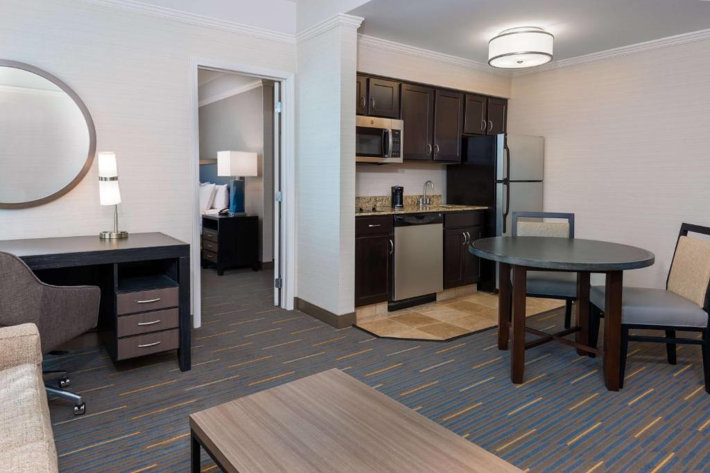 Hampton Inn & Suites Buffalo/Downtown, Buffalo (updated prices 2025)