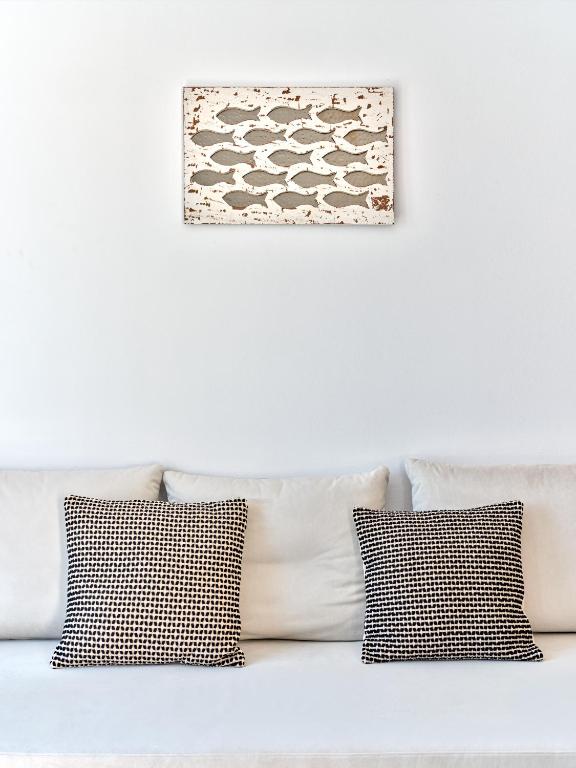 Paros Gem, Naousa (updated prices 2025)