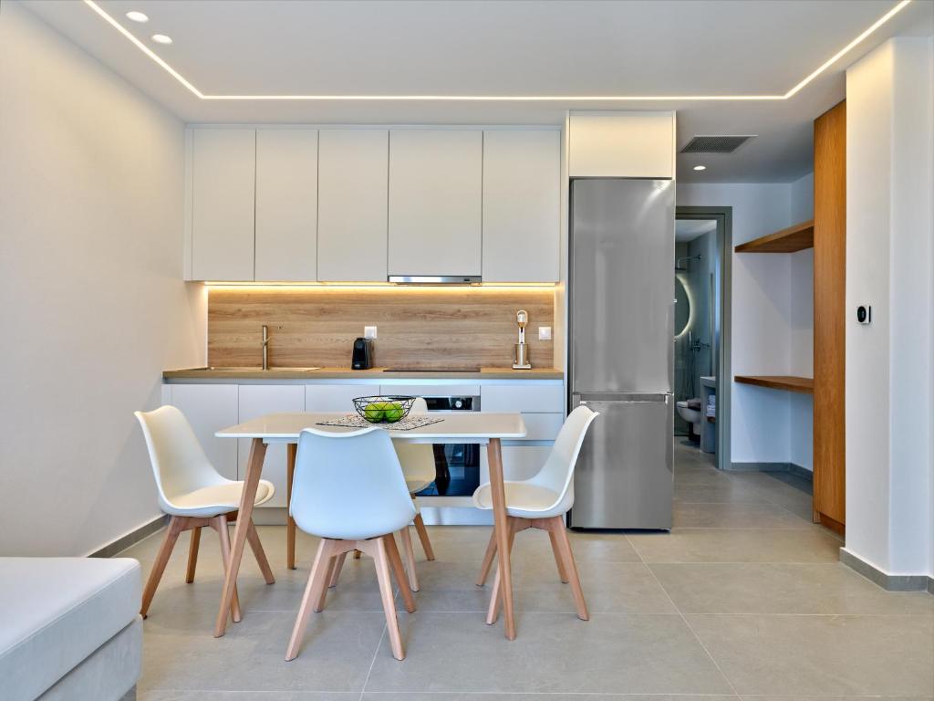 Paros Gem, Naousa (updated prices 2025)