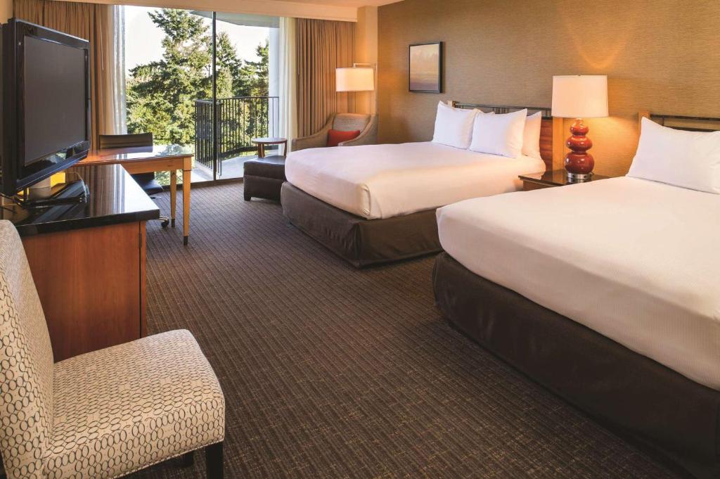 DoubleTree by Hilton Seattle Airport, SeaTac (updated prices 2025)