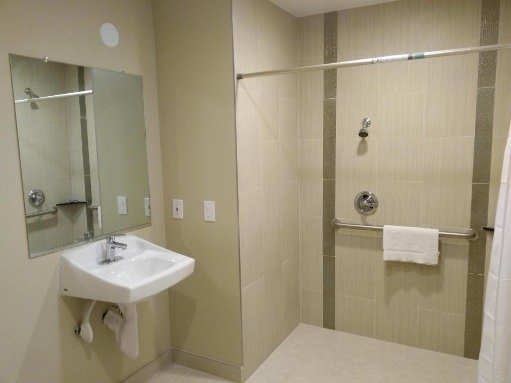 Highlander Motel, Oakland (updated prices 2025)