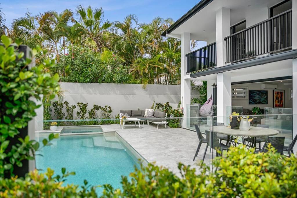 Style on Sound Luxury Home Noosa, Noosaville (updated prices 2025)