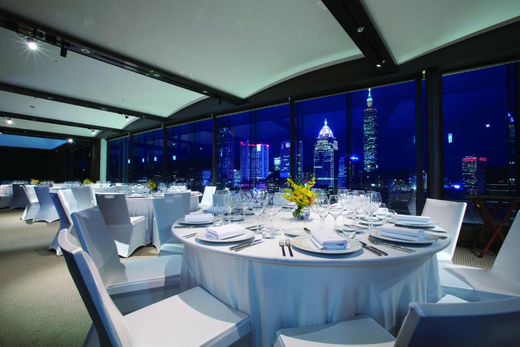 Eslite Hotel, Taipei (updated prices 2025)