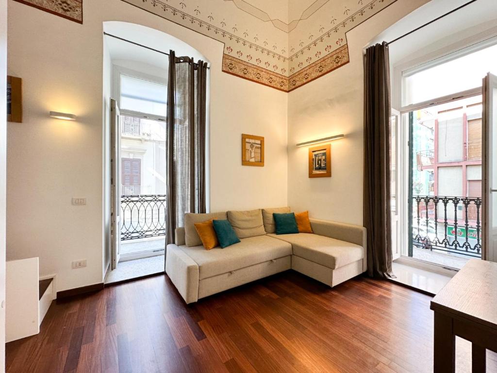 VISCONTI 89-DUPLEX SUITE, Bari (updated prices 2026)