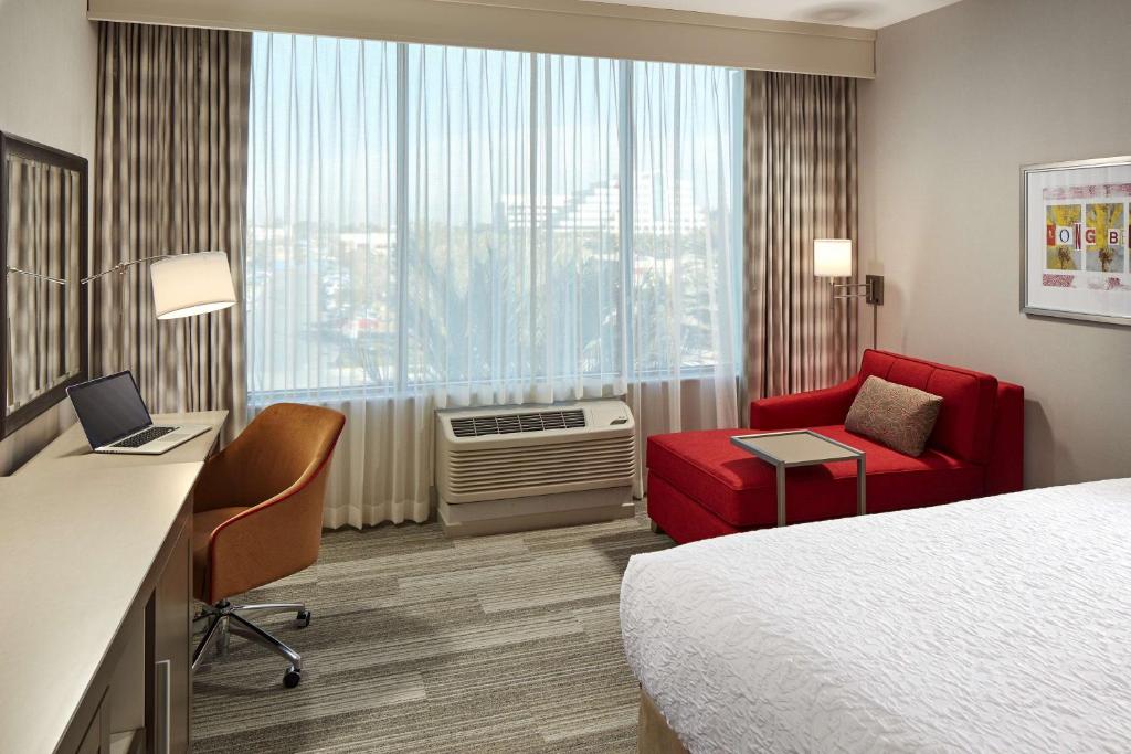 Hampton Inn Long Beach Airport, Ca, Long Beach (updated prices 2025)
