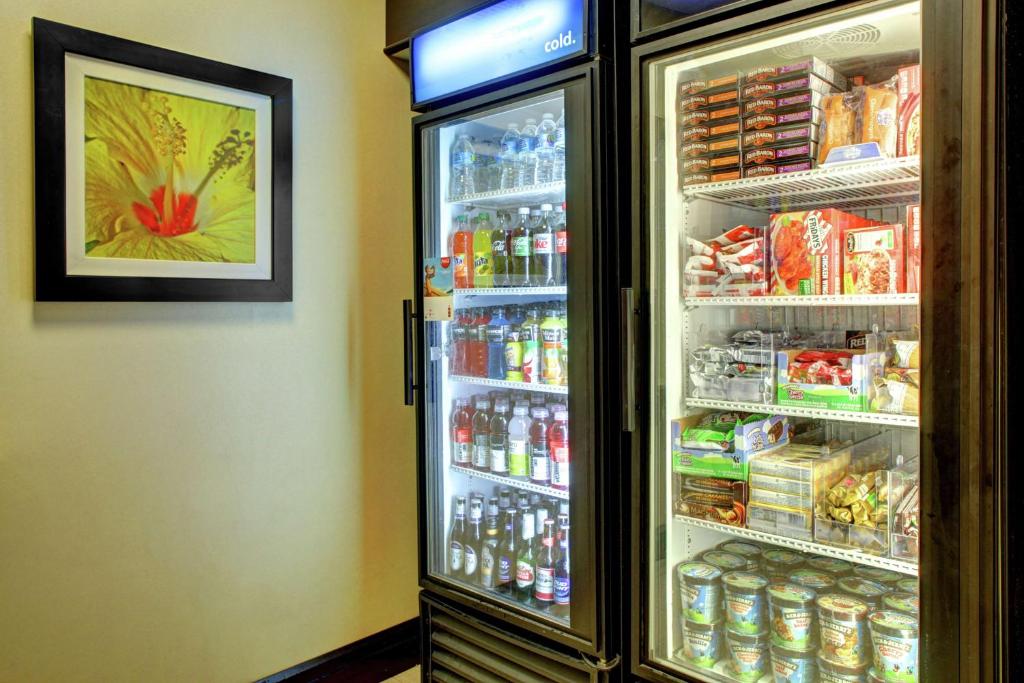 Hampton Inn & Suites Camarillo, Camarillo (updated prices 2025)