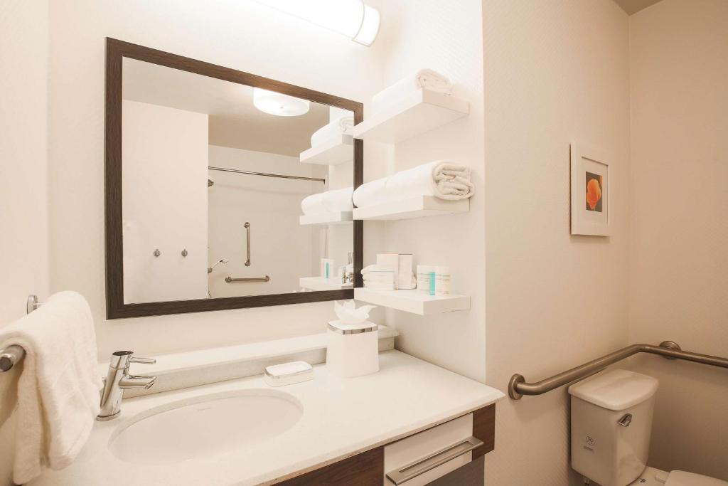 Hampton Inn & Suites Camarillo, Camarillo (updated prices 2025)