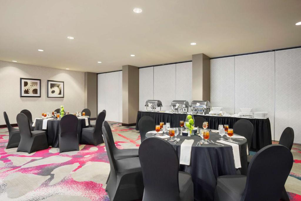 DoubleTree by Hilton DFW Airport North, Irving (updated prices 2025)