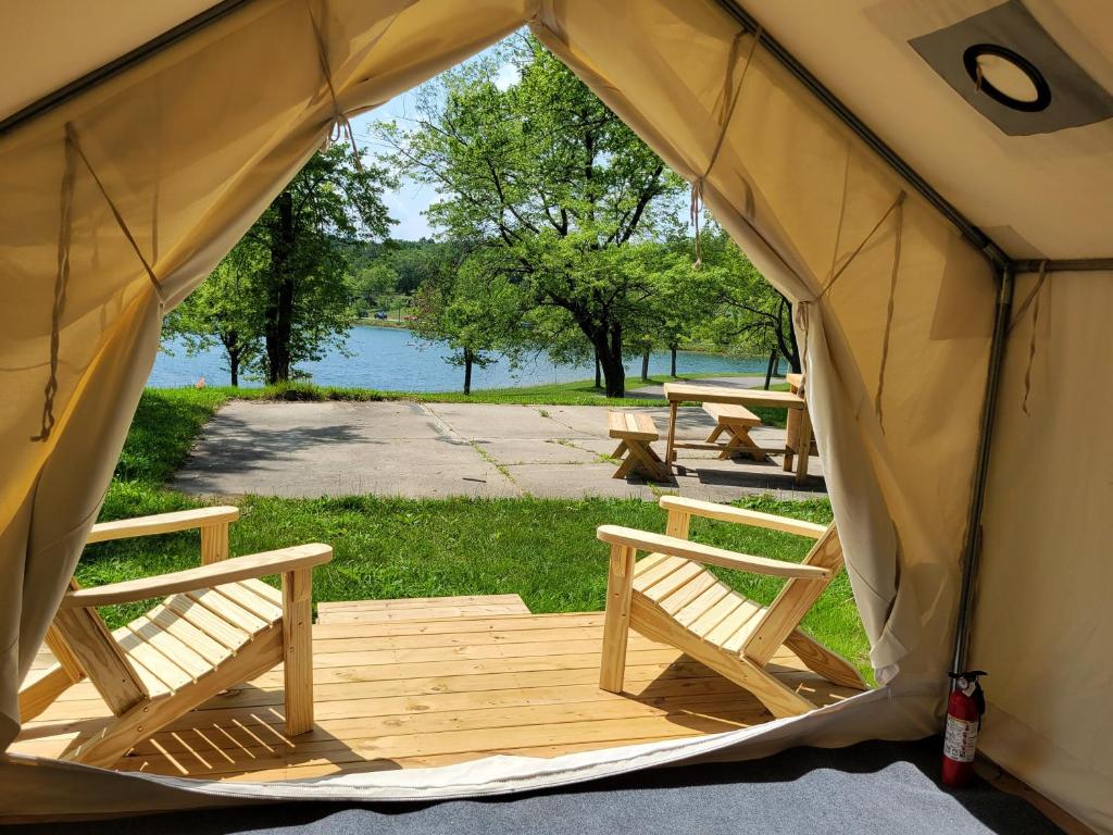 Tentrr Signature Site - Sunset Savanna - G, Wixom (precios actualizados ...