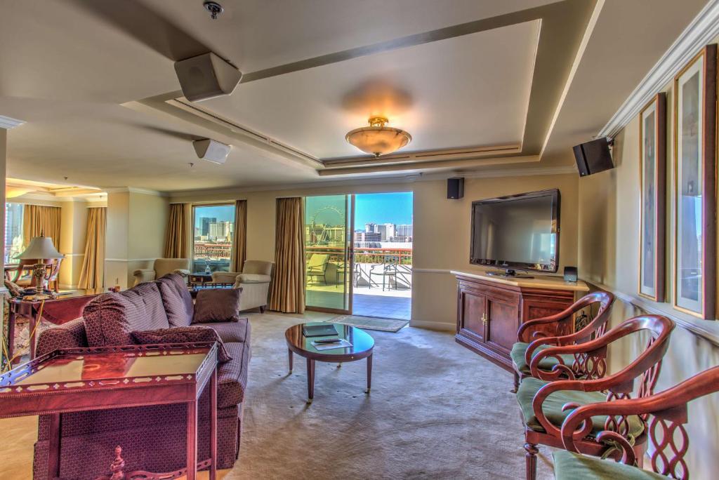Suites Embajada Las Vegas