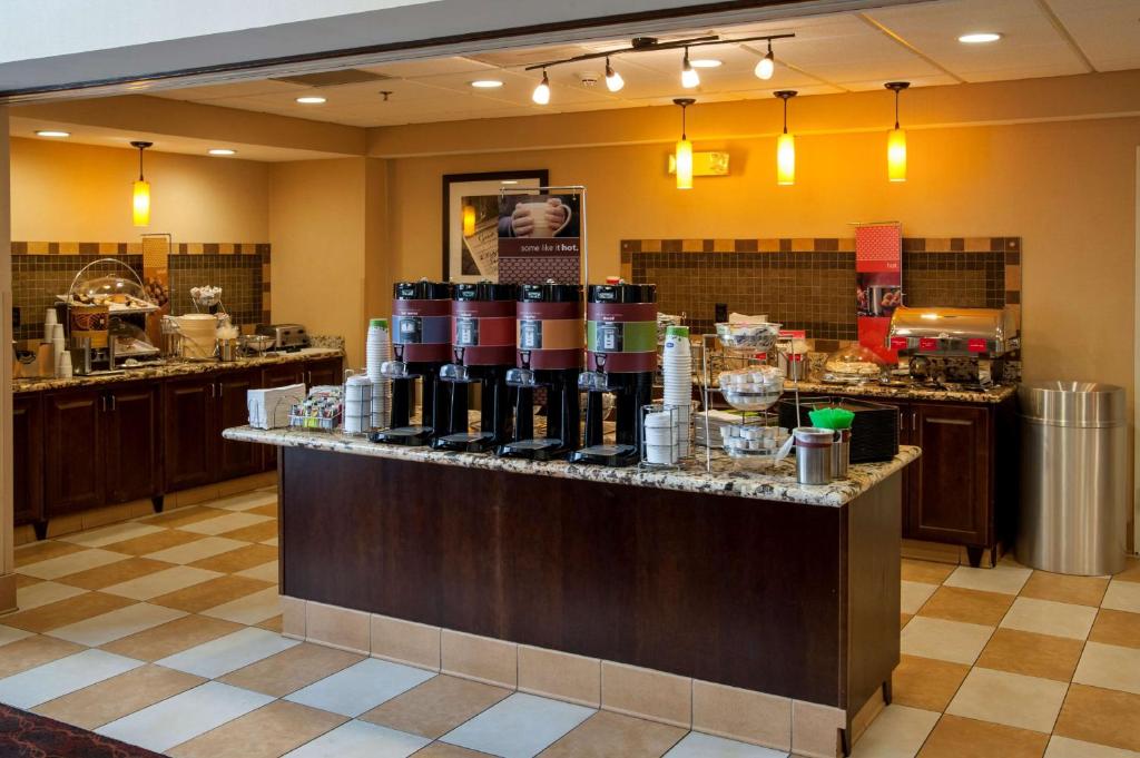 Hampton Inn & Suites Watertown, Watertown (updated prices 2025)