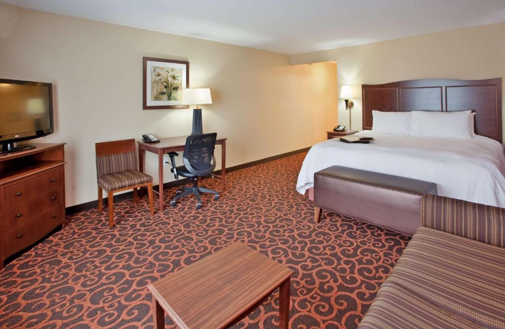 Hampton Inn & Suites Watertown, Watertown (updated prices 2025)