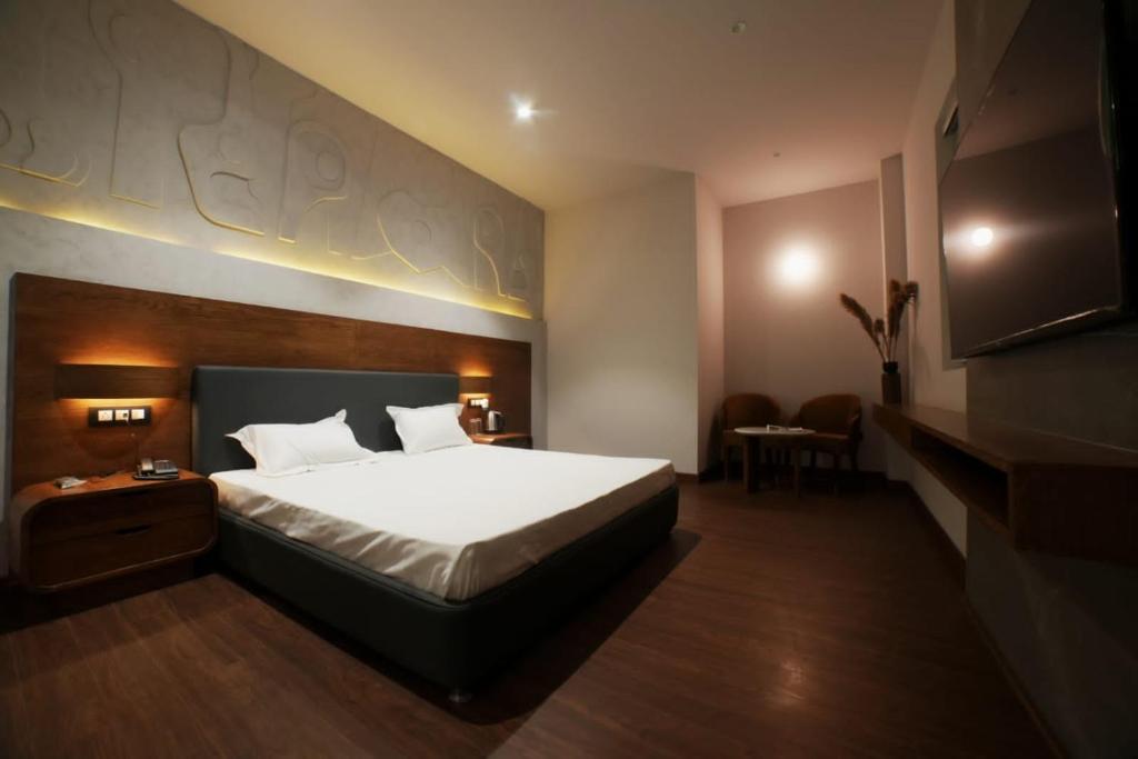 The rohini mansion A unit of The monsoon & pearl palace, Yamunānagar ...