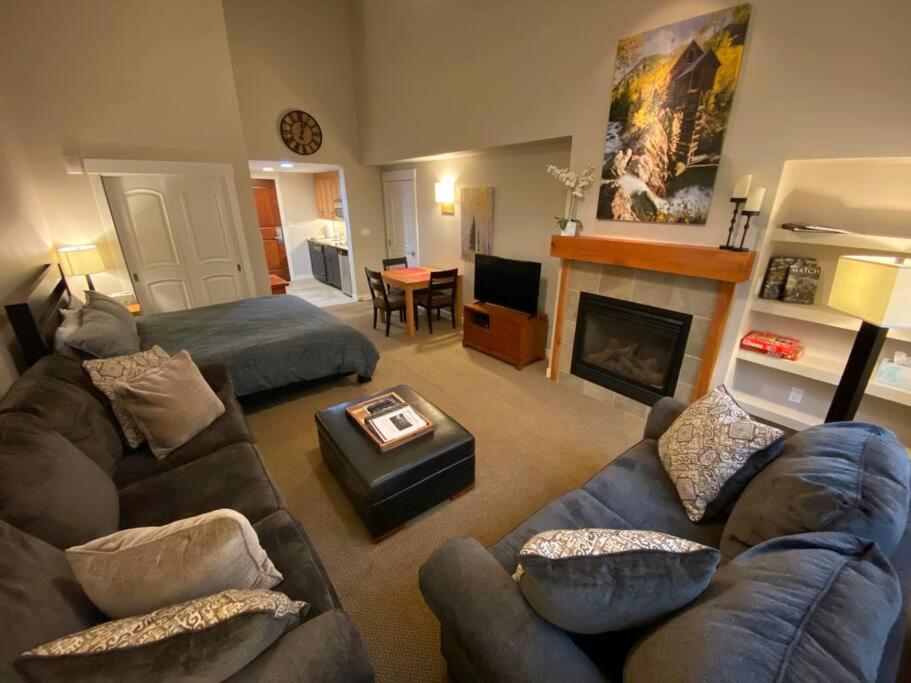 Ski-In / Ski-Out Studio Condo at the base of Winter Park, Winter Park ...