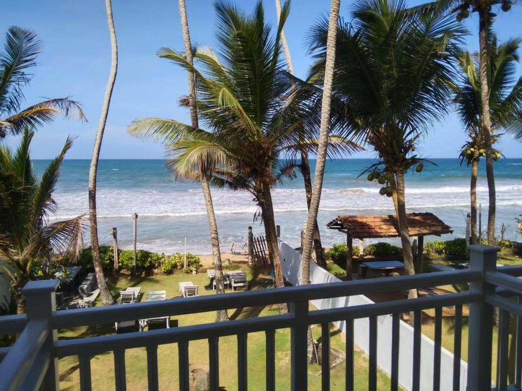 Ocean Breeze Resort, Galle (updated prices 2026)