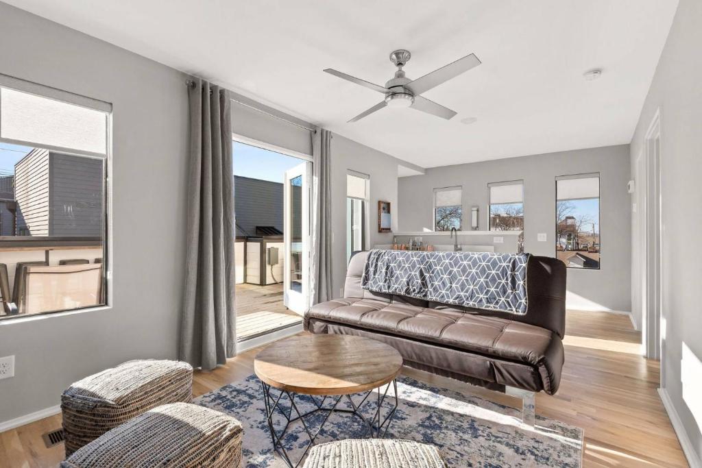 Myrtle D, Nashville (updated prices 2025)