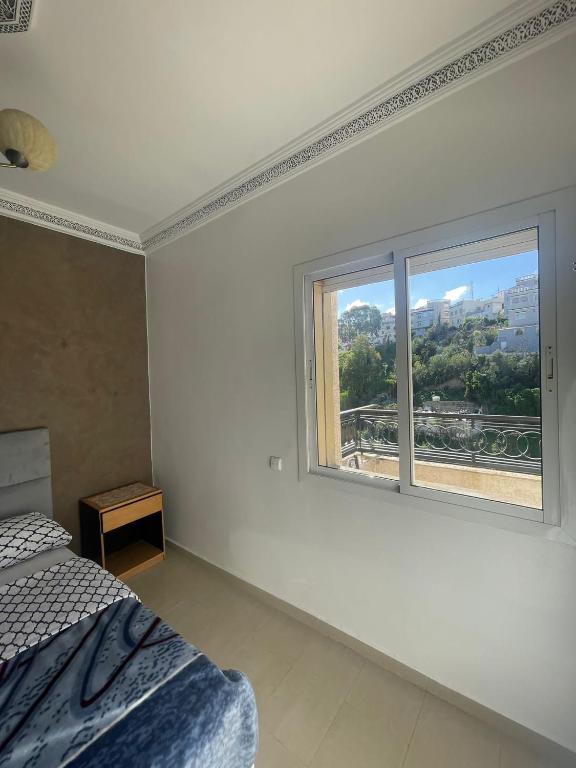 Magnifique appartement près de la gare Malabata, Charf (updated prices ...