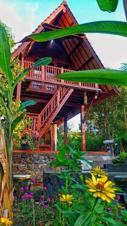 triangle cottage bali, Ambengan – Updated 2023 Prices