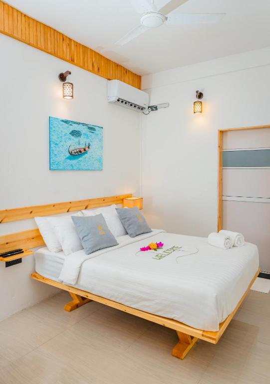 Dhoani Maldives Guesthouse, Kendhoo (updated prices 2025)