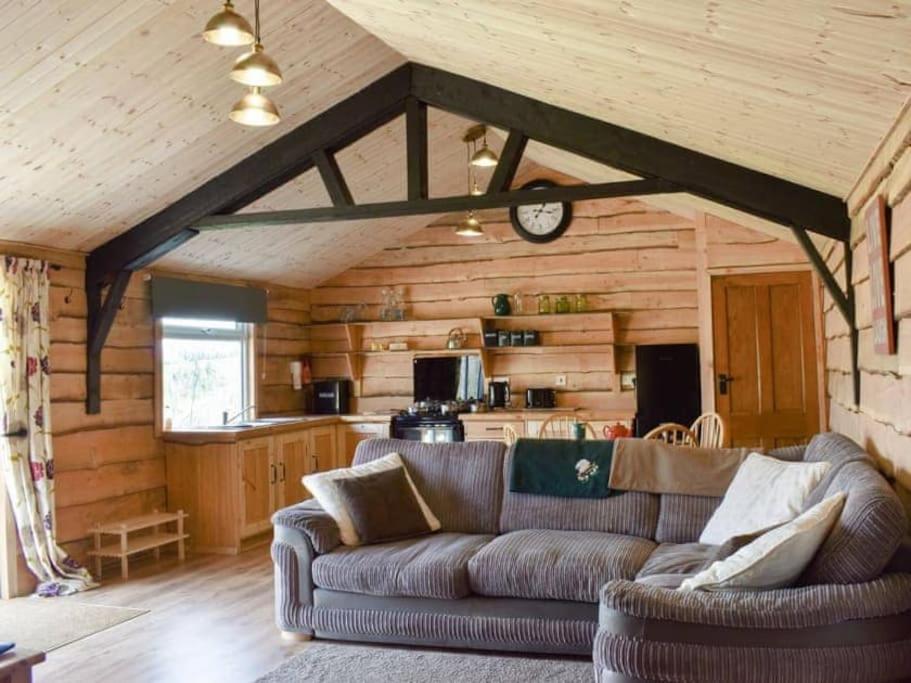 Brook Lodge, Liskeard (updated prices 2026)