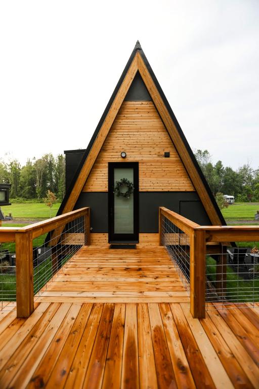 Finger Lakes Treehouse, Sodus (updated prices 2025)
