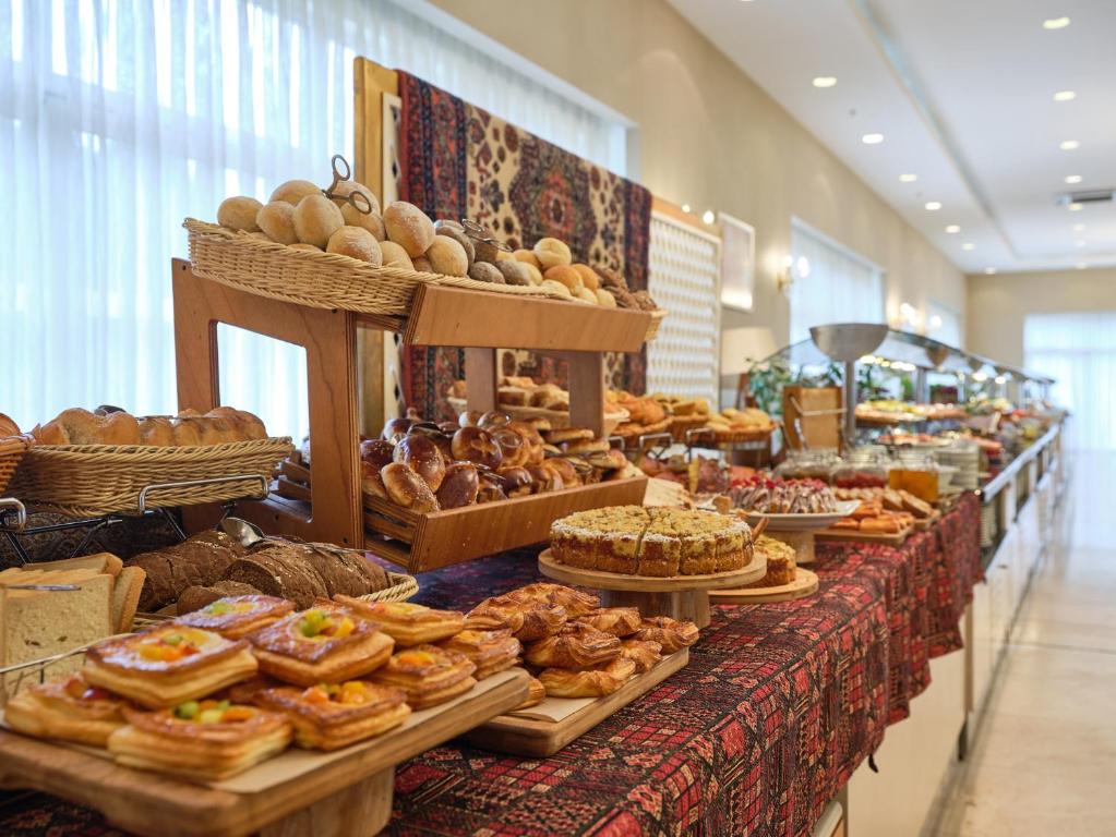 Qafqaz Riverside Hotel, Gabala (updated prices 2025)