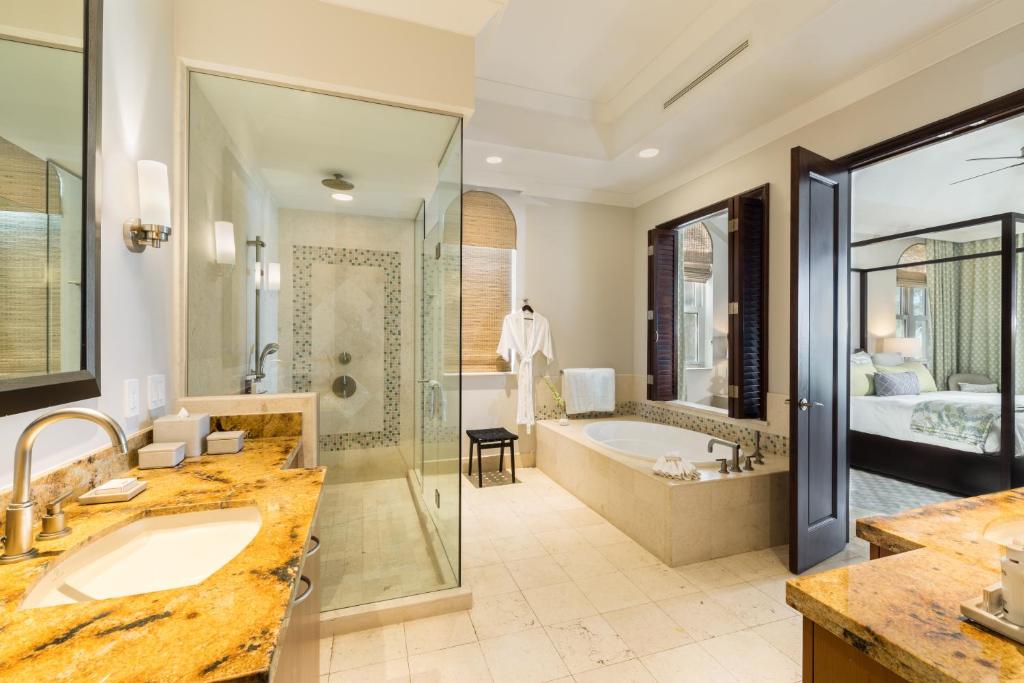 Grace Bay Club, Grace Bay (updated prices 2025)