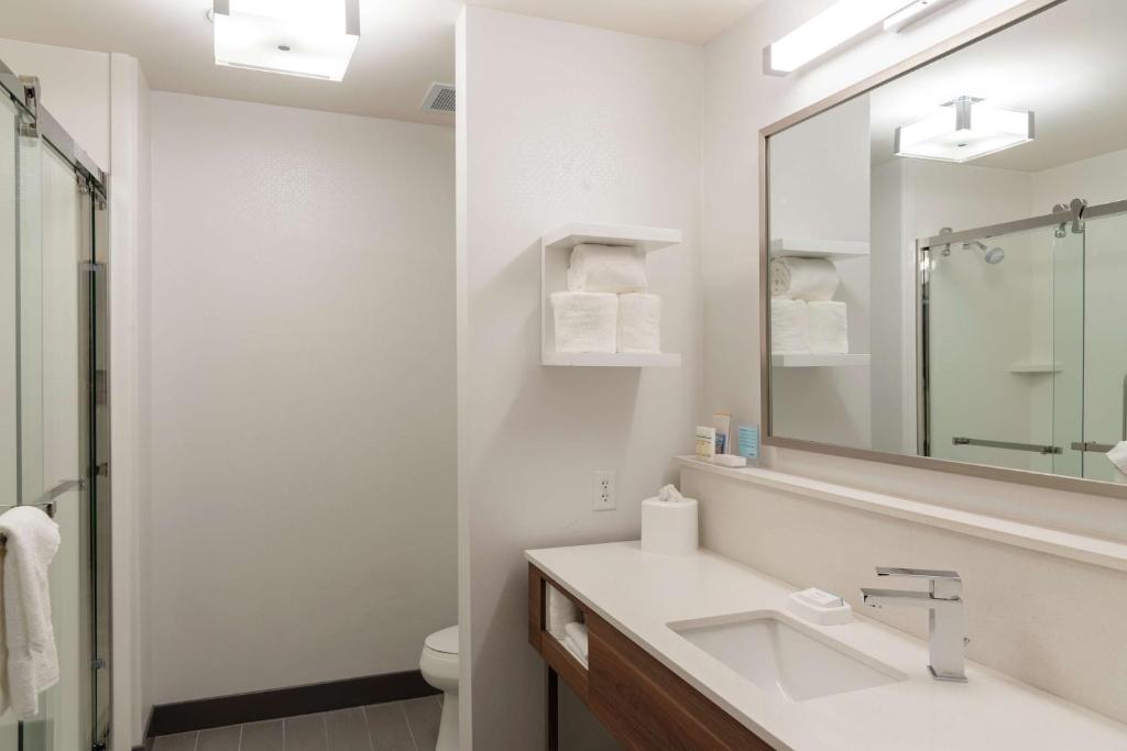 Hampton Inn & Suites Xenia Dayton, Xenia (updated prices 2025)
