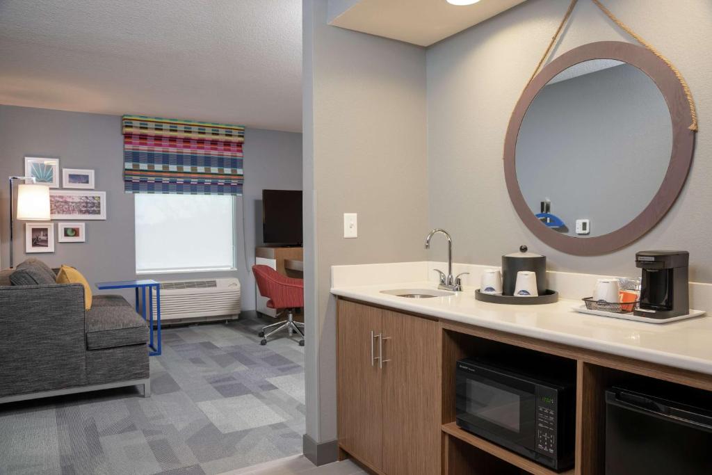 Hampton Inn & Suites Xenia Dayton, Xenia (updated prices 2025)