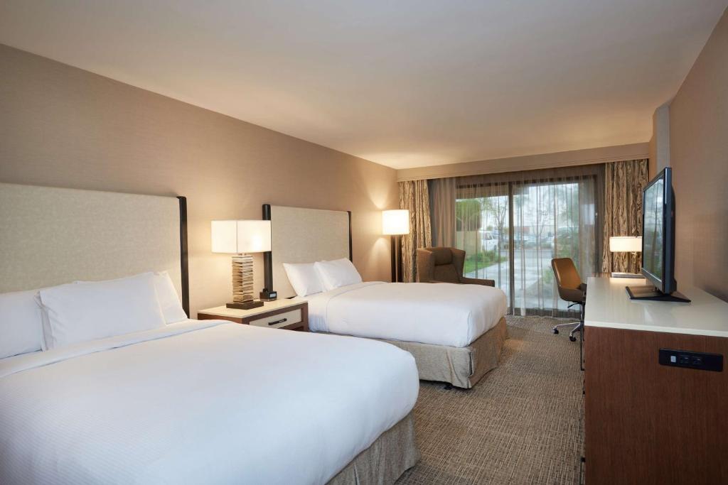 DoubleTree by Hilton Fresno Convention Center, Fresno (updated prices 2025)