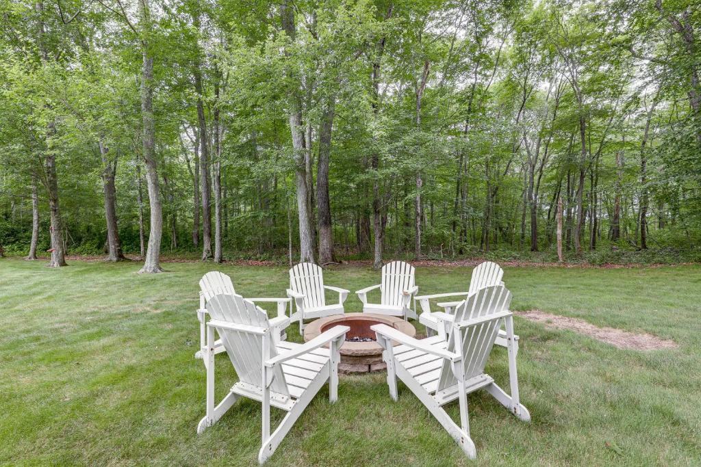 Spacious Connecticut Home - Deck, Grill and Fire Pit, Mystic (updated ...