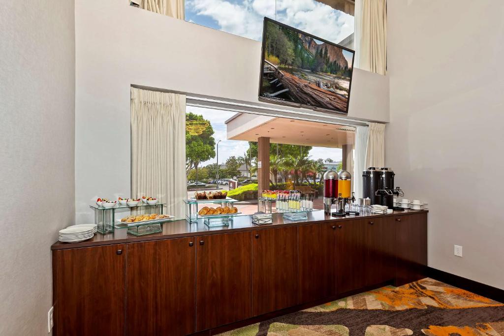 Doubletree by Hilton Whittier, Whittier (updated prices 2025)