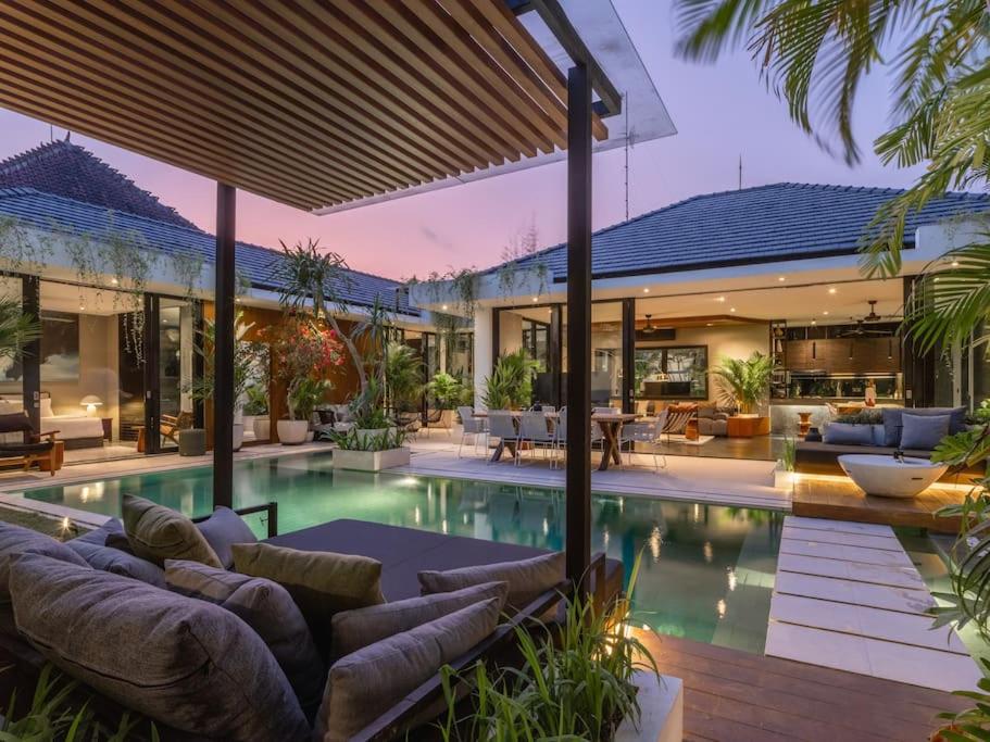 Villa Naura Umalas, Dalung (updated prices 2024)