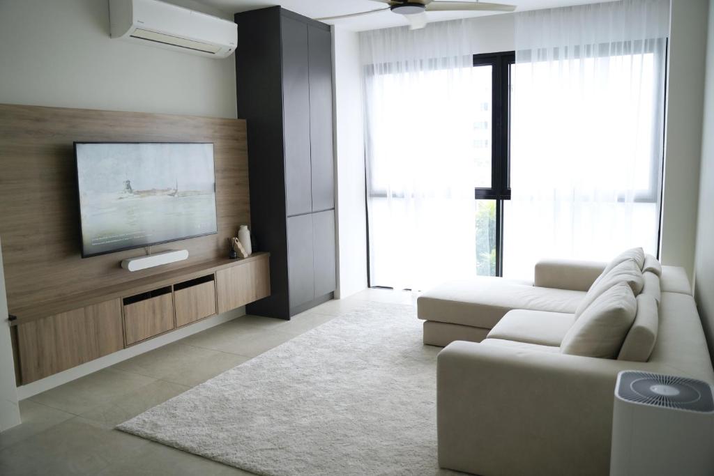 Modern & Minimalist 2-Bedroom Apartment in PJ, Petaling Jaya (updated ...