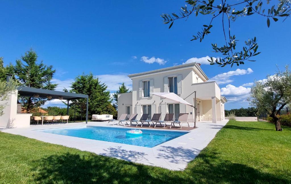 Villa Eden Hill, Vižinada (updated prices 2025)