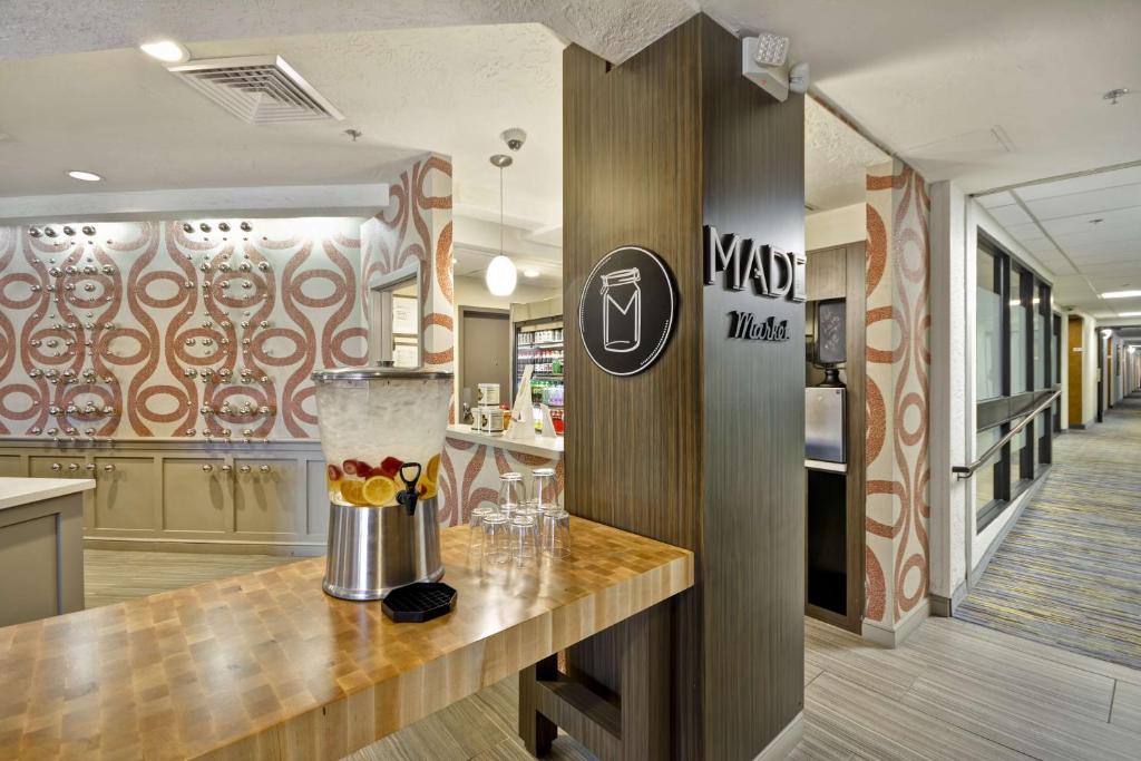 DoubleTree by Hilton Phoenix North, Phoenix (updated prices 2025)