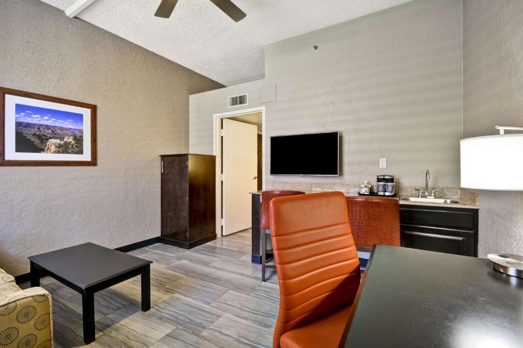 DoubleTree by Hilton Phoenix North, Phoenix (updated prices 2025)