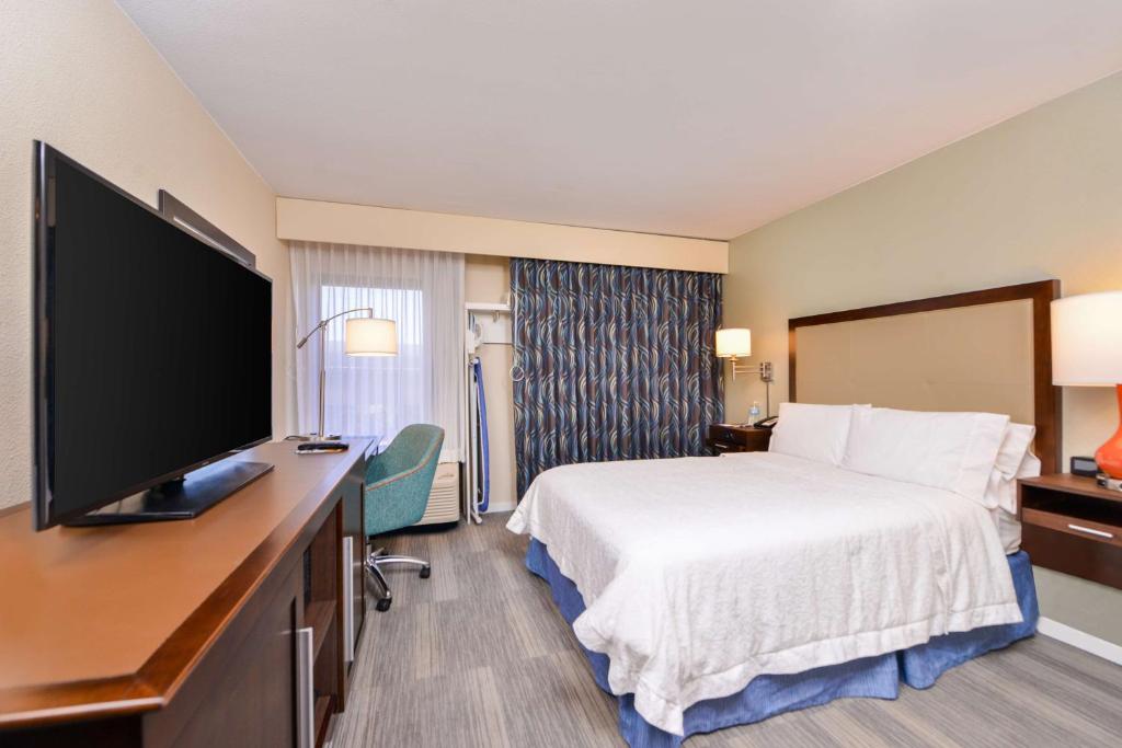 Hampton Inn Seattle Airport, SeaTac (updated prices 2025)