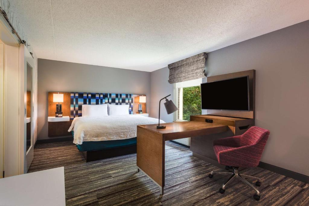 Hampton Inn & Suites Herndon-Reston, Herndon (updated prices 2025)