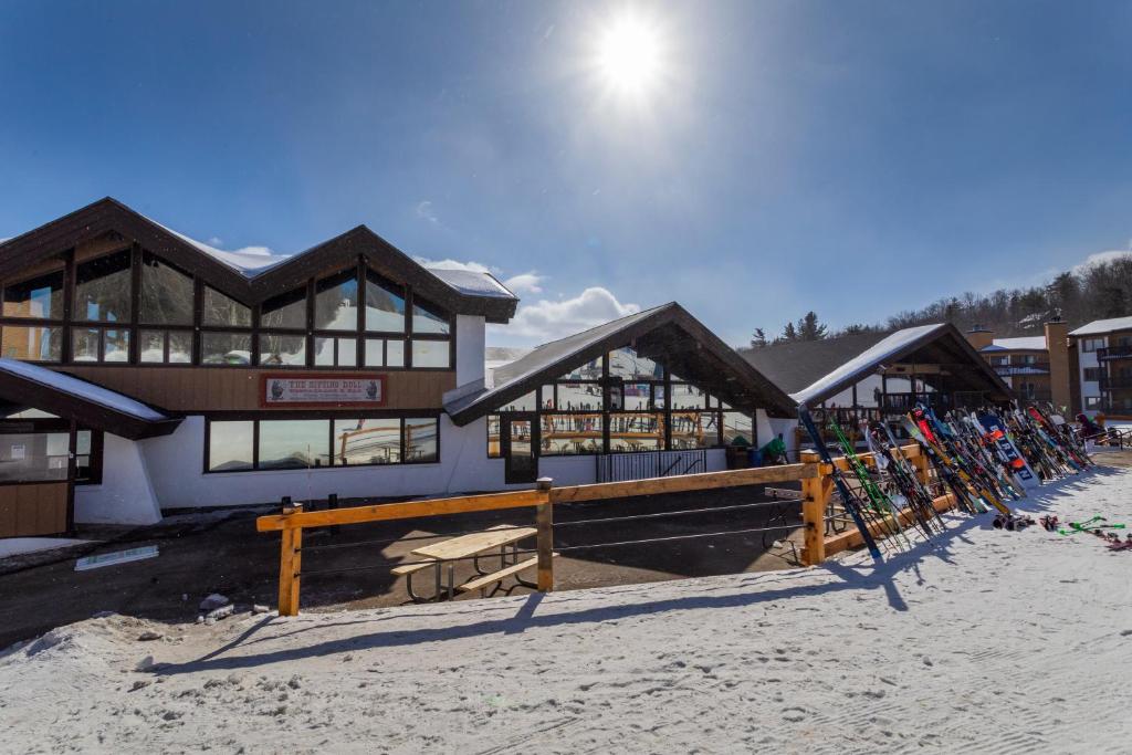 Mountain Lodge at Okemo, Ludlow – Bijgewerkte prijzen 2023