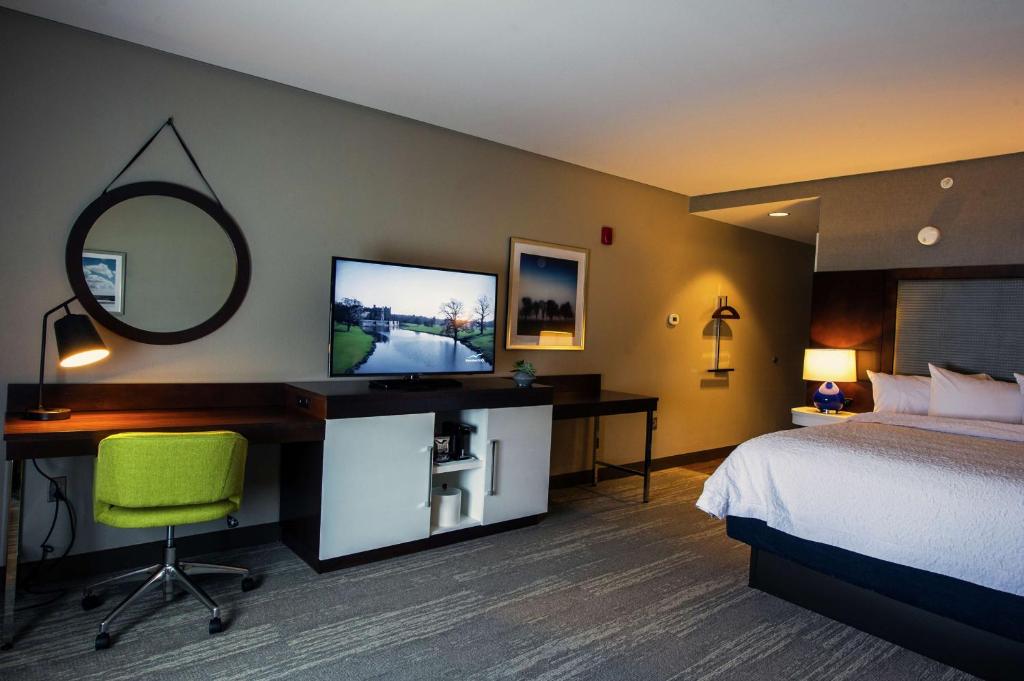 Hampton Inn & Suites/Foxborough/Mansfield, Foxborough (updated prices 2025)