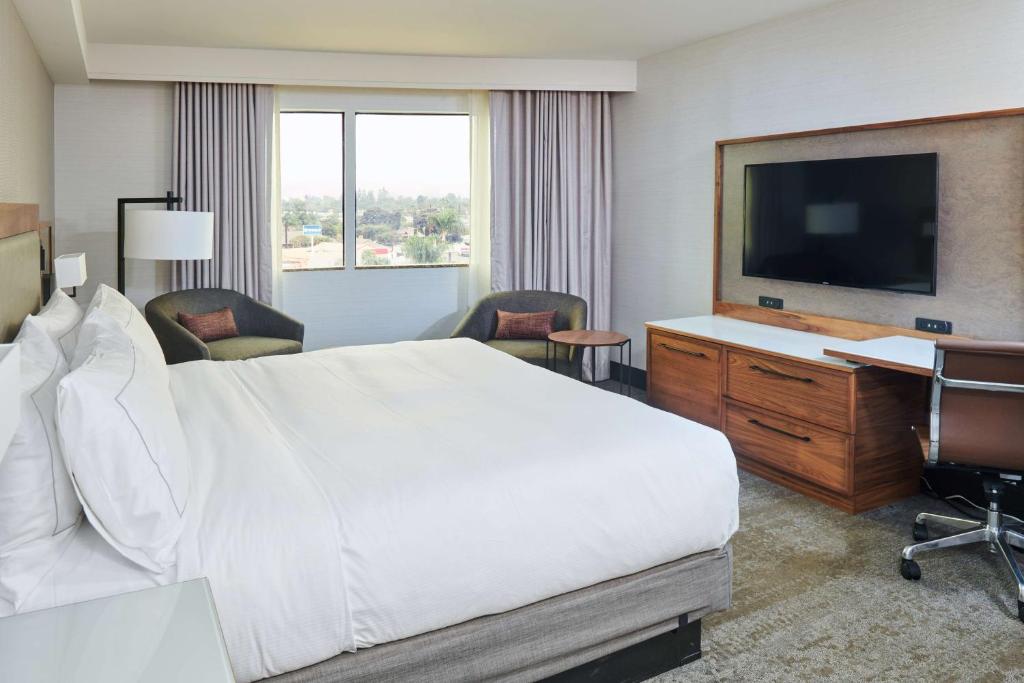 Doubletree By Hilton Fullerton, Fullerton (updated prices 2025)