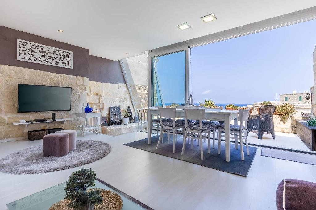 Valletta Bastions Seafront House, Valletta (updated prices 2026)