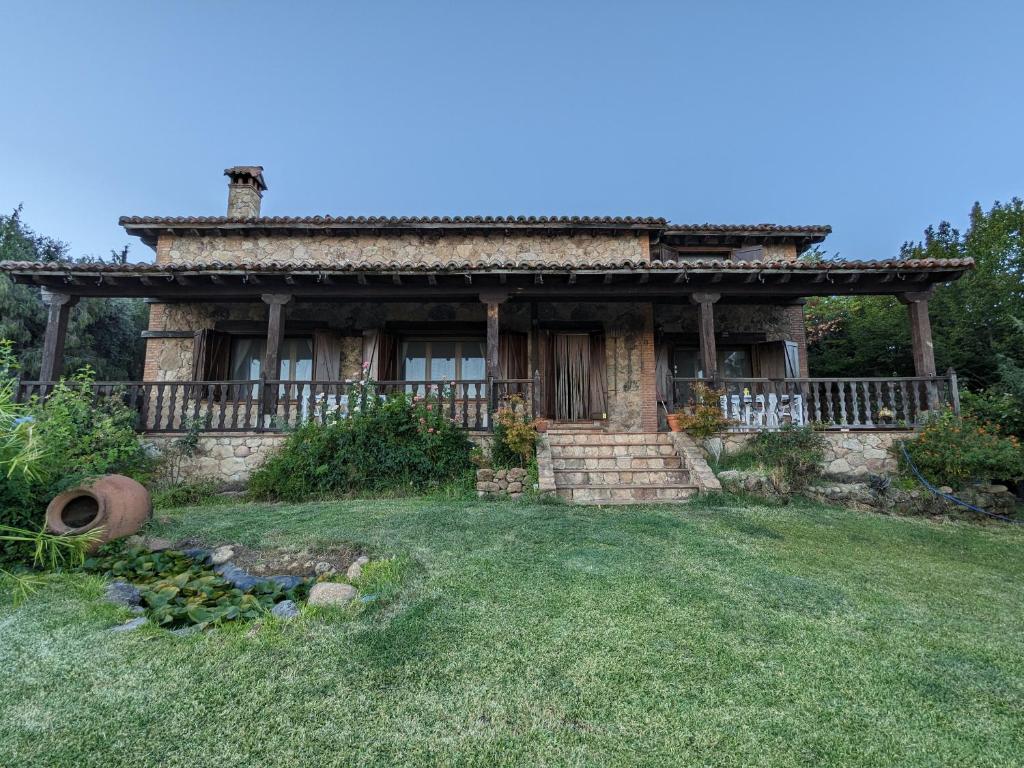 Finca Alegrías, Candeleda (updated prices 2026)