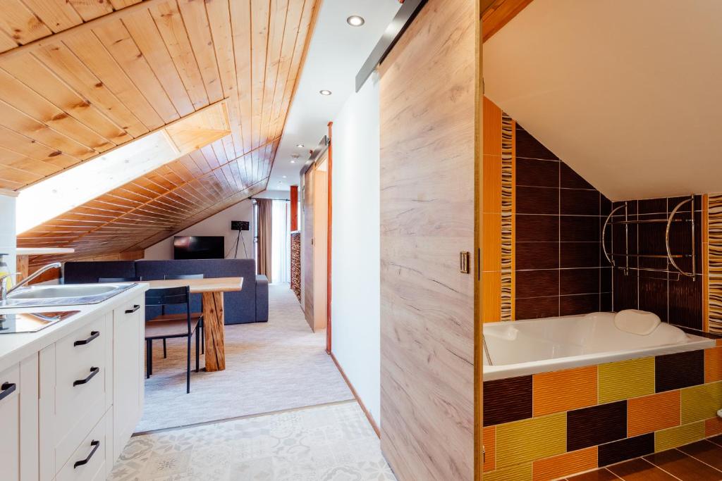 Botanický dvor, Banská Štiavnica (updated prices 2025)