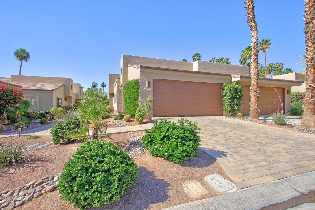 V4849 - Friendly Flower - Meredith Lodging, Palm Desert (updated prices ...