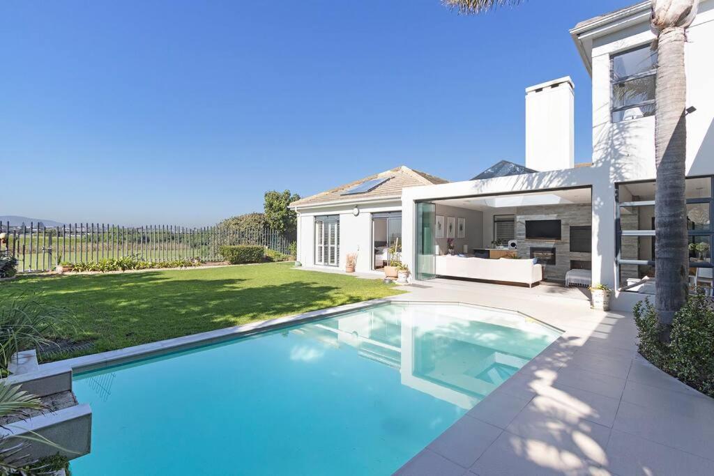 Sunset Spring Villa, Cape Town (updated prices 2025)
